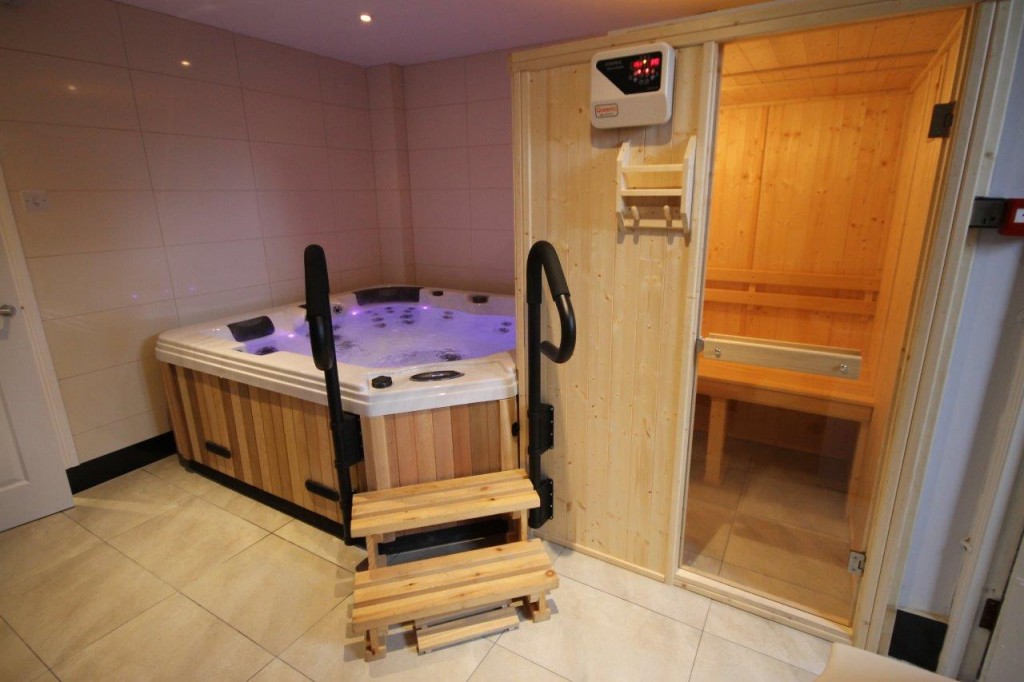 Spa facilities - Bespoke You- Award Winning Beauty Retreat and Spa